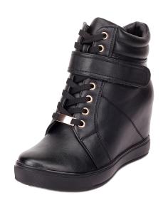 Кроссовки на танкетке женские: цвет черный, 99 ₽, артикул № 28010000 ...