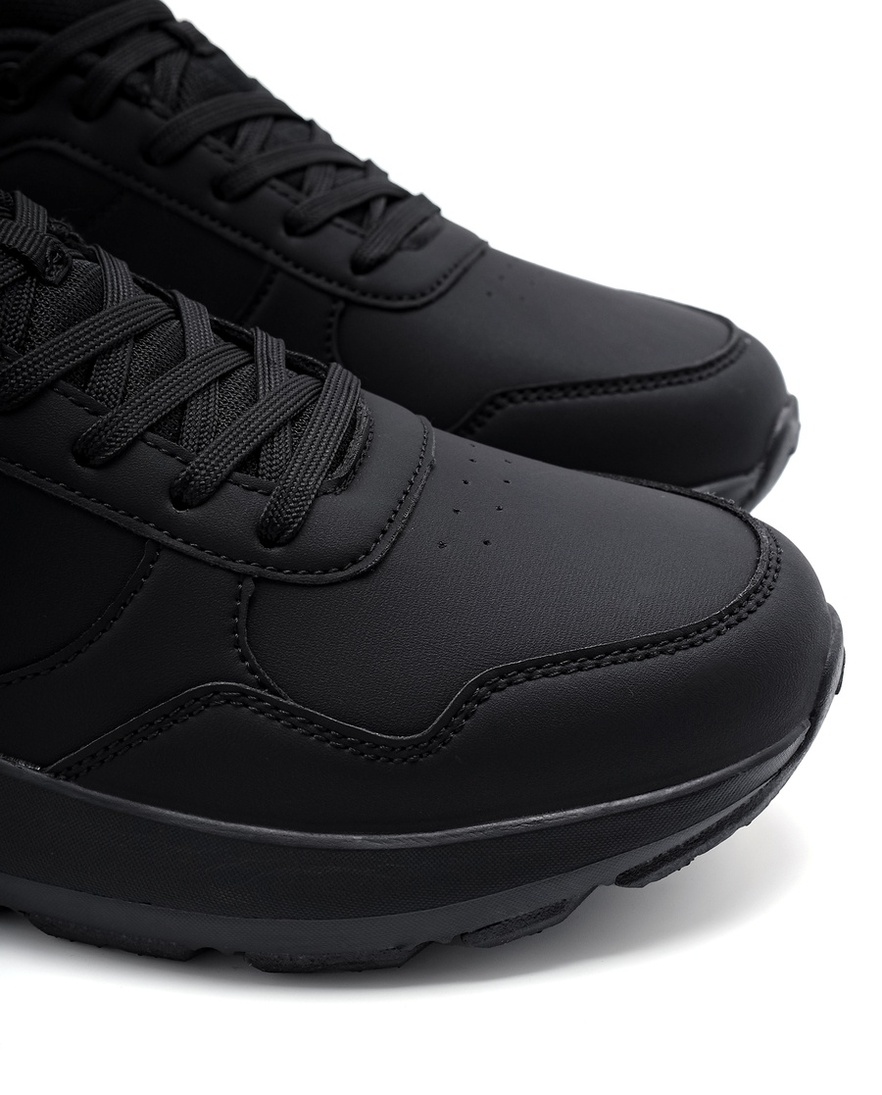 Полуботинки мужские для активного отдыха kari, цвет черный, цена 3299 ₽ — купить в kari в Москве ...